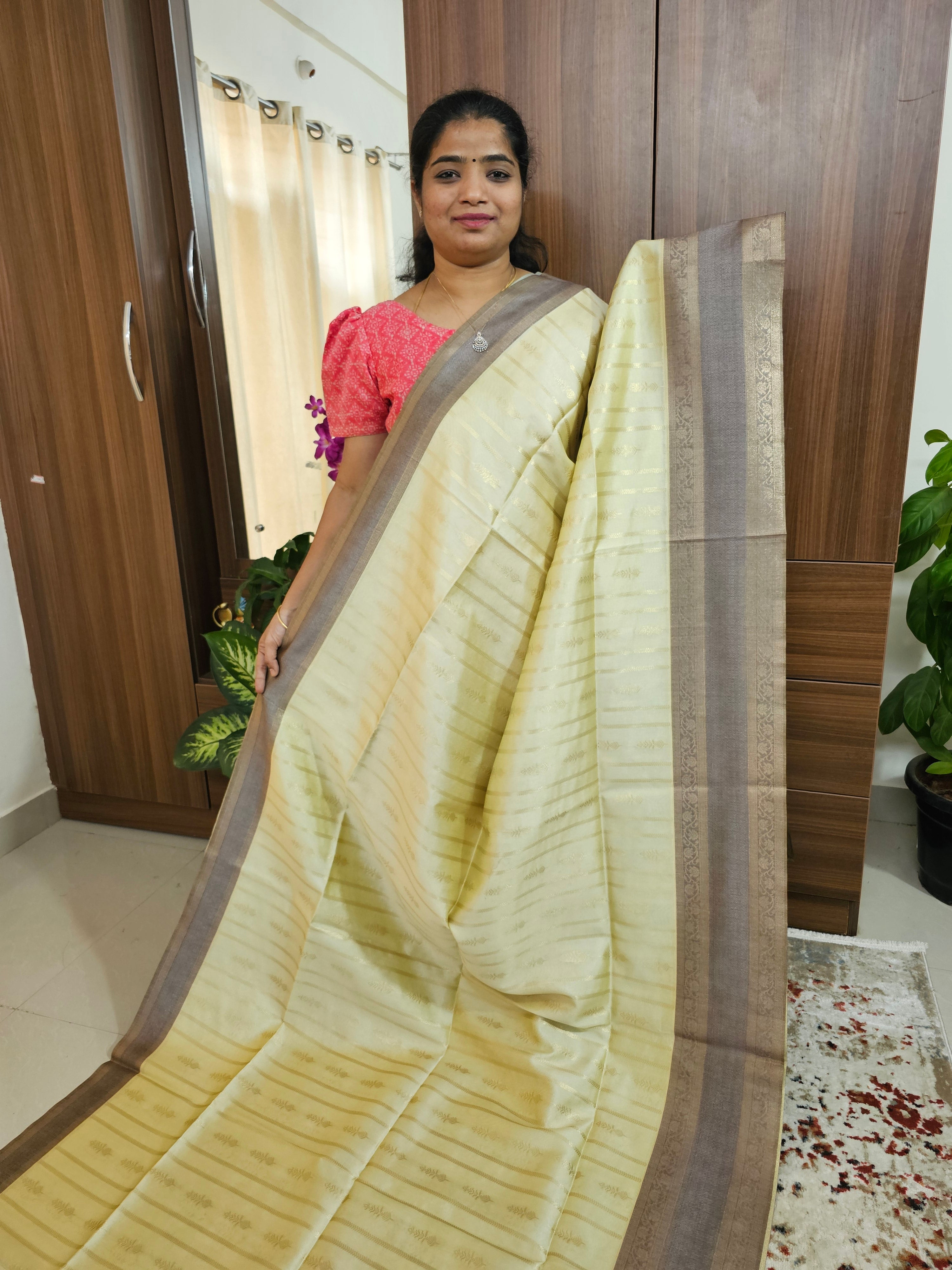 Semi Maandu Tussar Zari Weaving Saree - Cream with Grey – Looms Legacy