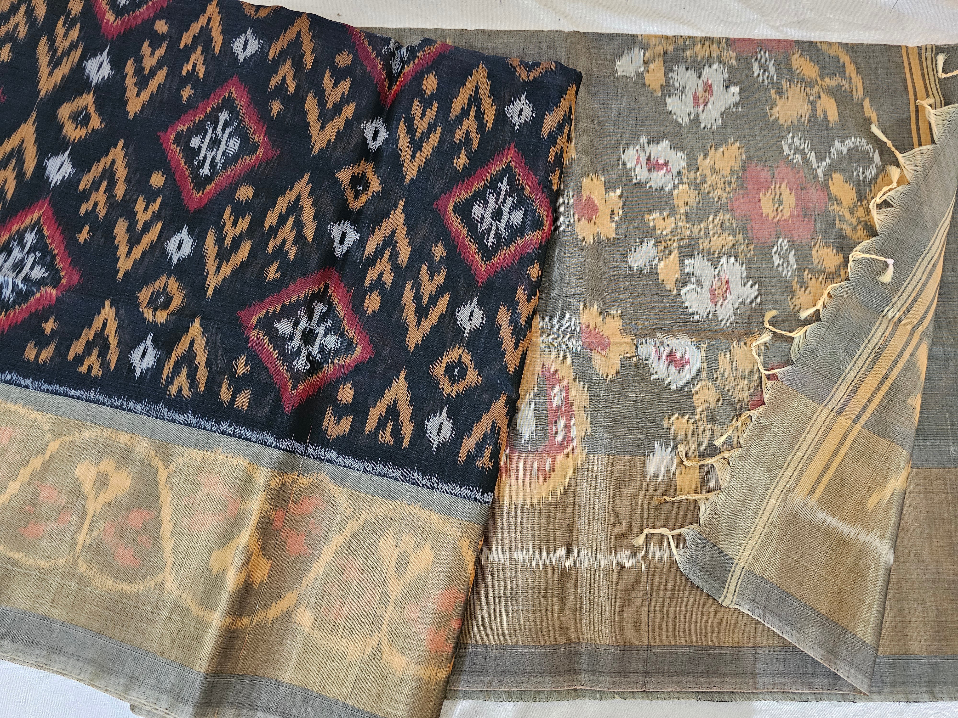 Black with Grey Pochampally Ikkat Silk Cotton (SICO Pattu) – Looms Legacy