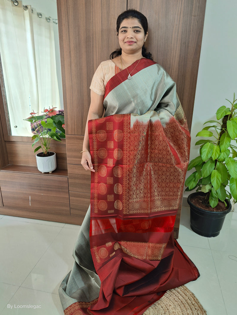Pure Handloom Kanjivaram Pattern Soft Silk Saree - Grey with Maroon ...